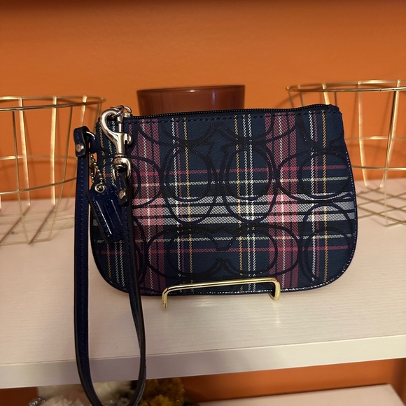 Coach | Bags | Nwot Coach Signature Tartan Plaid Wristlet | Poshmark